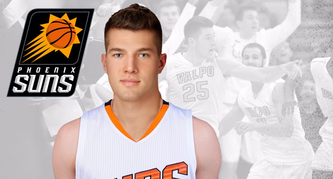 Peters Goes to the Suns - Valley Hoops Insider